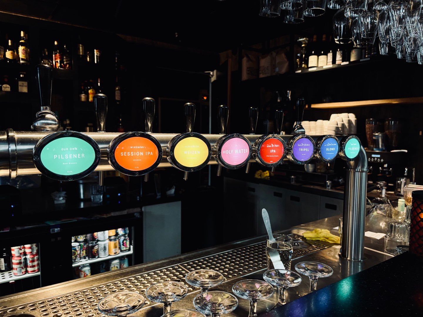 We Are Bunk: Uniek hotel Bunk is een levendige en kleurrijke ...