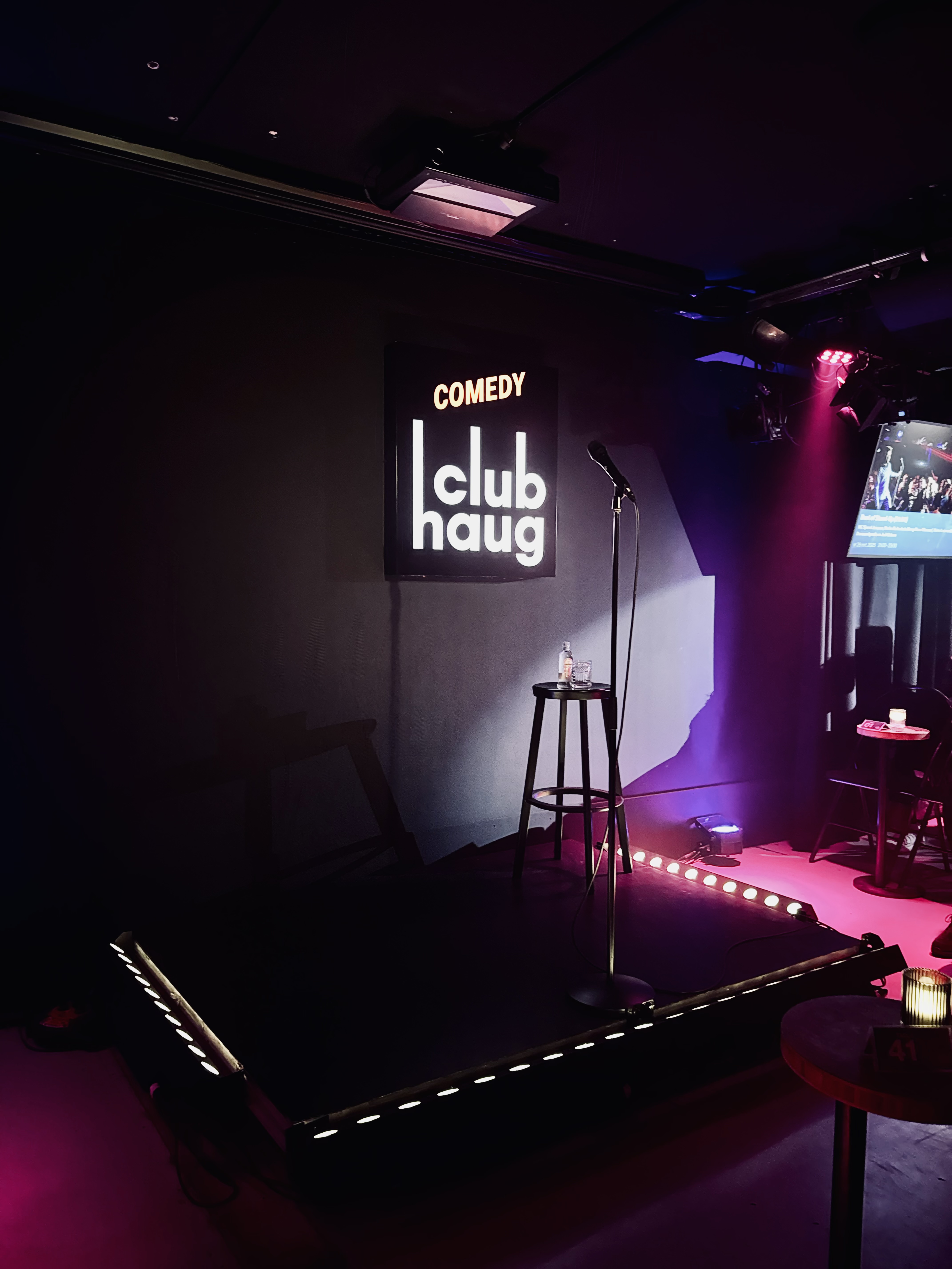 Stand-up Comedy in Rotterdam: Club Haug – Een avondje huilen van het ...